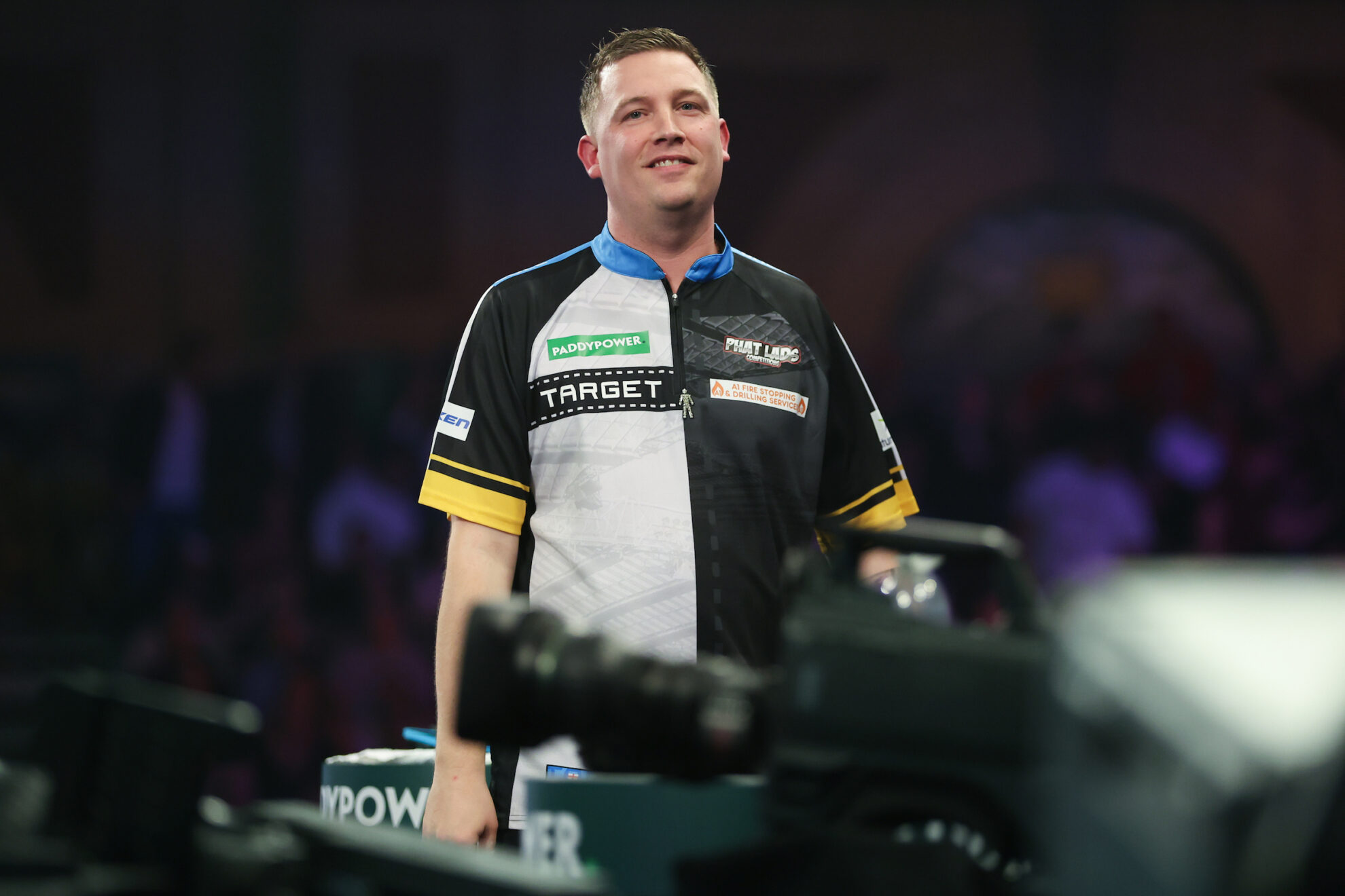 Dart WM 2026: Dobey glanzlos, Soutar siegt im Sudden-Death-Leg - dartn.de